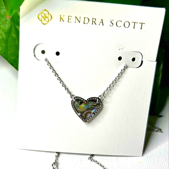 Kendra Scott | Jewelry | New Kendra Scott Abalone Shell Inlay Ari Heart ...
